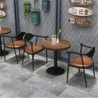 China Industrial Vintage Wrought Iron Wooden Retro Dining Table and Chairs Set for Restaurant Coffee Shop 4 Seats for sale