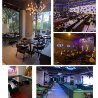 China Wholesale Metal Restaurant Chairs with PU Leather Cushion Custom Size Vintage Style for sale
