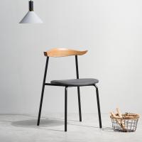 China Nordic Solid Wood Cow Horn Chair 41x47x78cm PU Leather Metal Dining Side Chair for sale