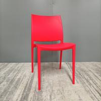 China Stackable PP Plastic Chair for Restaurant Cafe Dining 4pcs per Carton Modern Design for sale