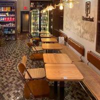 China Commercial Oak Wood Square Table and Chairs Set for Restaurant Cafe Fast Food Dining for sale