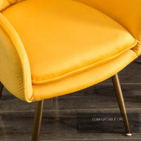 China Luxury Pink Velvet Accent Dining Chair with Golden Legs 44x45x84cm Nordic Style for sale