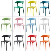 China Nordic Style Metal Outdoor Cafe Dining Table and Chairs Set for Patio Restaurant Garden Use for sale