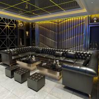 China Customizable U Shape KTV Nightclub Sofa with High Density Foam for Hookah Party Counter for sale