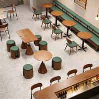 China Modern Style PU Leather Cafe Chairs and Tables with Solid Wood for Restaurant Coffee Shop Furniture for sale