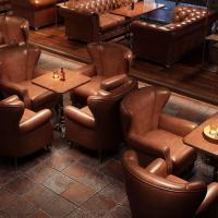 China American-style Retro Bar Sofa Set with PU Leather and Customizable Cafe Lounge Furniture for sale