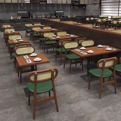 China Modern Design PU Leather Restaurant Furniture Set Customizable Commercial Dining Furniture for sale