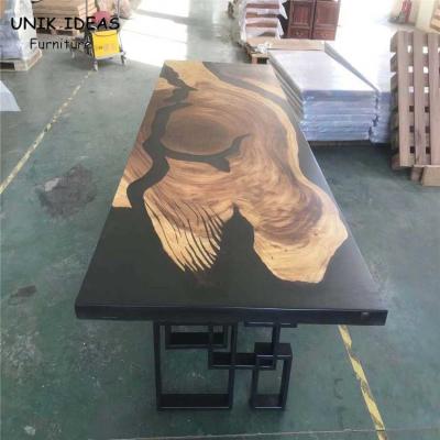 China Custom Epoxy Resin Live Edge Walnut Dining Table 170-450cm Length Solid Wood Slab for sale