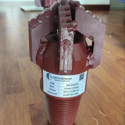 China Soft Formation Drilling Pdc Drag Bit 5 Blades With Tc Gauge Protection for sale
