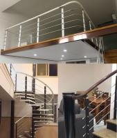 China Modern Iron Stair Railing for Outdoor Wood Stairs Wall Mounted 36 Inch Height for sale