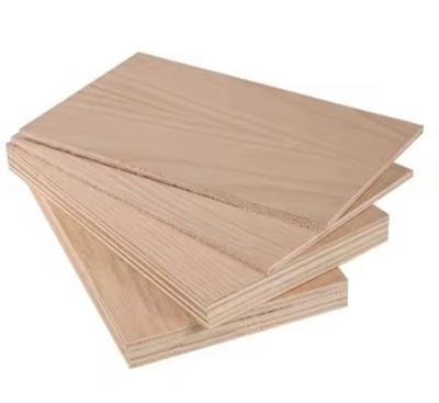 China 18mm Melamine Laminated Plywood Veneer Board for Hotel Decoration 1220x2440mm for sale