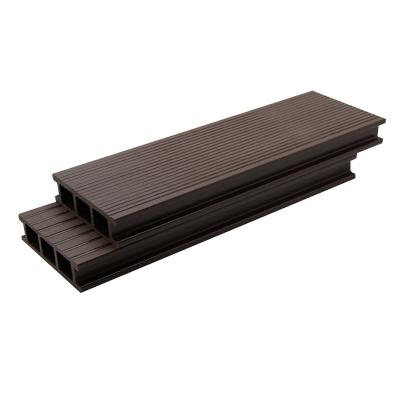 China Waterproof WPC Outdoor Flooring 22mm Thickness Wood Plastic Composite Decking for sale