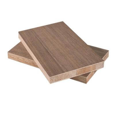 China Baltic Birch Wood Plywood 18mm E0 Grade Nonmetal Panel for Modern Interiors 1220x2745mm for sale