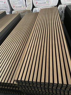 China Eco Sound Absorption Oak Veneer Wooden Acoustic Panel 21mm for sale