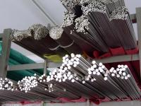 China Polished 310S Stainless Steel Bright Round Bar 480mm For Construction for sale