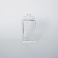 China Empty Glass Package Glass Perfume Bottle with Mist Sprayer Pump Bottle for sale