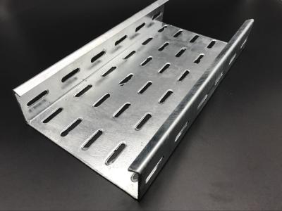 China Manufacturers 3000x400x2mm Galvanized Steel Perforated Cable Tray for sale