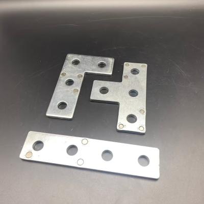 China Customized T Shape Galvanized Steel Strut Fittings with Magnet for sale