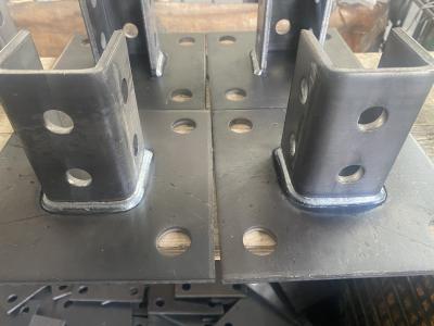 China Heavy Duty Support Carbon Steel Strut Fitting Post Base Brackets for sale