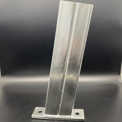 China Hot Dip Galvanized Customized Strut Arm Bracket for sale