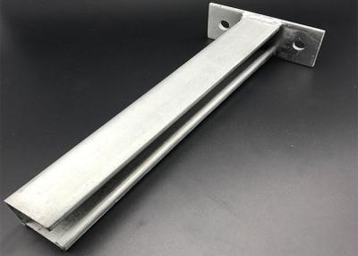 China Pre-galvanized Unistrut Cantilever Brackets Slotted Wall Mount Bracket for sale