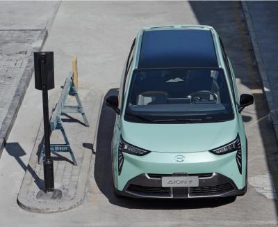 China 2022 AION Y Pure Electric Compact SUV 500km 600km Range 5 Seats for sale