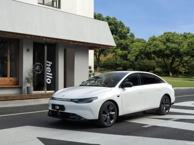 China Leap Motor C01 Pure Electric Mid-Large Sedan 525-717km Range 4 Doors 5 Seats for sale