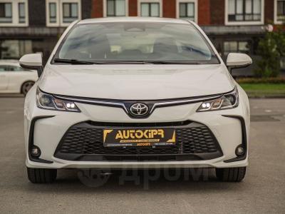 China Toyota Corolla 2020 Hybrid Compact Sedan 1.8L 98HP E-CVT Front-Wheel Drive 5-Seater for sale