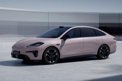 China AION RT 2025 650 Smart Edition Compact Electric Sedan 224HP 400V Fast Charge for sale