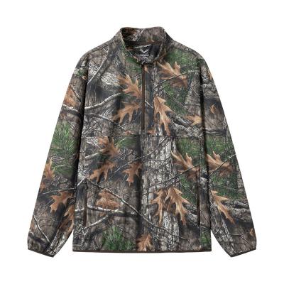 China Men's Realistic Woodland Camouflage Hunting Jacket with 100% Polyester Shell and Fleece-Lined Warmth Quarter Zip Pullover for sale