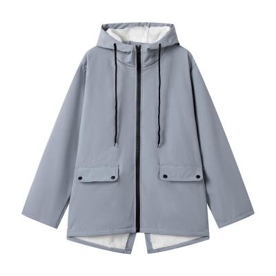 China Men's Light Grey Wind-Resistant Fishtail Parka with Sherpa Fleece Lining and Fishtail Back Hem for sale