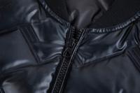 China Men's Glossy Black Chevron Quilted Puffer Bomber Jacket with Regular Fit for Urban Wear for sale