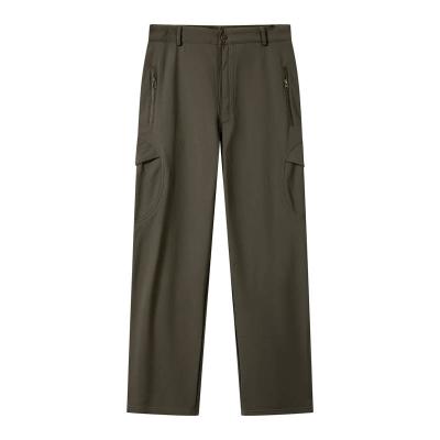 China Men's Fleece Lined Outdoor Cargo Pants with Zip Pockets and Stretch Fabric for Comfort for sale