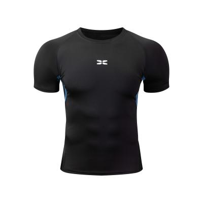 China Men's Quick Dry Breathable Compression Tee with Mesh Ventilation Panels for Activewear for sale