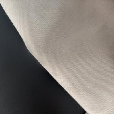 China Twill Weaving Aramid IIIA Fabric 50m Roll Heat Resistance ≥400°C UV Protection for sale