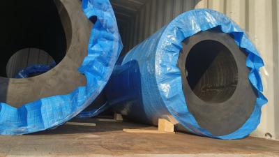 China Corrosion Resistance Cylindrical Rubber Fenders Length 1000-5000mm Diameter 100-2000mm Ideal for in Harbors Offshore and Shipyards for sale