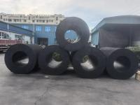 China 60-85HA Hardness Cylindrical Rubber Fenders for Impact Energy Absorption for sale