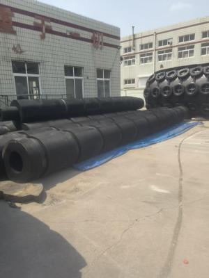 China Workboat Tugboat Roller Fenders Incorporating High ERH Value Delivering Superior Impact Resistance and Marine Protection for sale