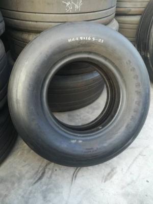 China Certified By PIANC Tugboat Roller Fenders Providing Impact Absorption And Protection For Tugboats In Marine Environments for sale