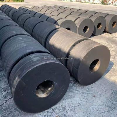 China Low Maintenance Tugboat Roller Fenders Height 200mm 450mm Designed to Reduce Maintenance Costs and Enhance Tugboat Safety for sale