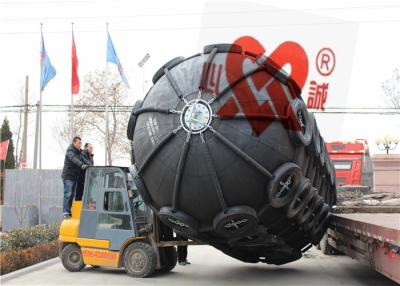 China CCS Certificate Pneumatic Marine Fenders Boat Rubber Fender With Tyres for sale