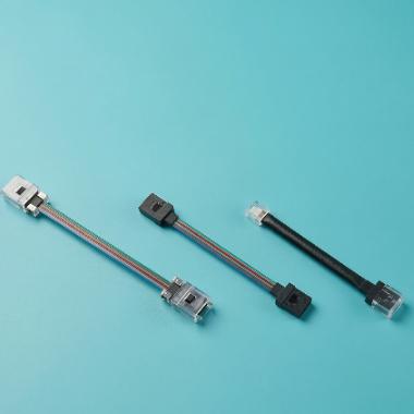 China High Density MT Ferrule Optical Connector 12F APC Low Loss 0.35 dB High Return Loss 60 dB for sale