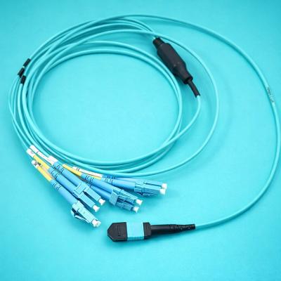 China Low Loss MPO Breakout Cable 100G Network High Density 144 Fiber LSZH for sale