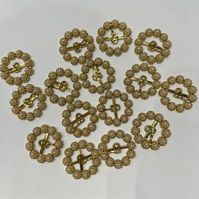 China Polished Silver Stylish Womens Shoe Flowers Unique Design Elements For Trendy Footwear for sale