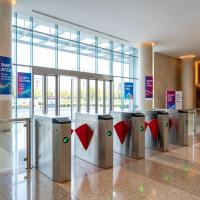 China Flap Barrier Turnstile with 5,000,000 Times Service Life, 550MM Channel Width, and AISI SUS304 Housing Material for sale