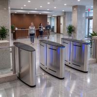 China Helios Access Control Turnstile with Facial Recognition & Alcohol Testing - 99.9% Accuracy, 300ms Speed, 20,000 Face Capacity for sale