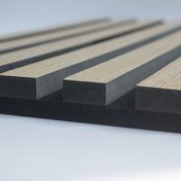 China 600*2400*21mm Slat Wood Absorbing application Meeting Room Corridors Office for sale
