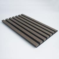 China 600*2700*21mm Slat Wood Absorbing application Meeting Room Corridors Office for sale