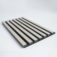 China 600*2800*21mm Slat Wood Absorbing Application Theater Meeting Room Corridors for sale