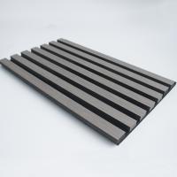 China 600*2800*21mm Slat Wood Absorbing Application Theater Meeting Room Corridors for sale